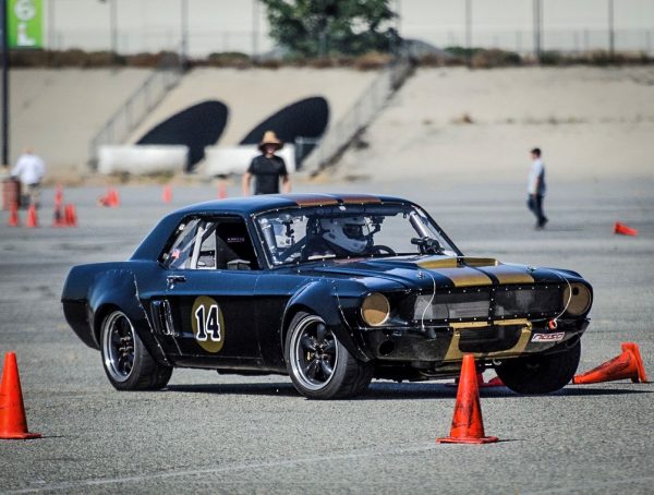Road Race 67 Mustang — AutoXandTrack